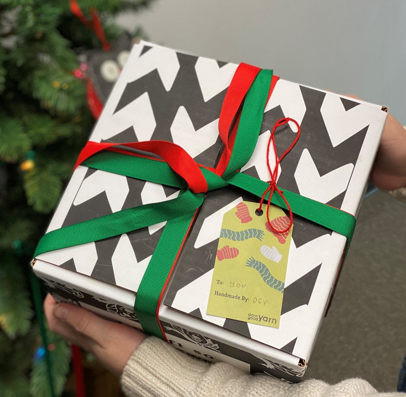 Downloadable Holiday Gift Labels | Darn Good Yarn