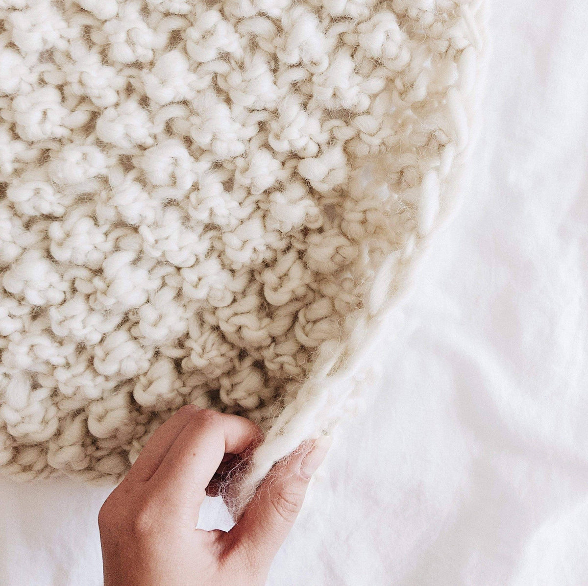 How To Knit: Raspberry Stitch (Blackberry Or Trinity Stitch) | Darn ...