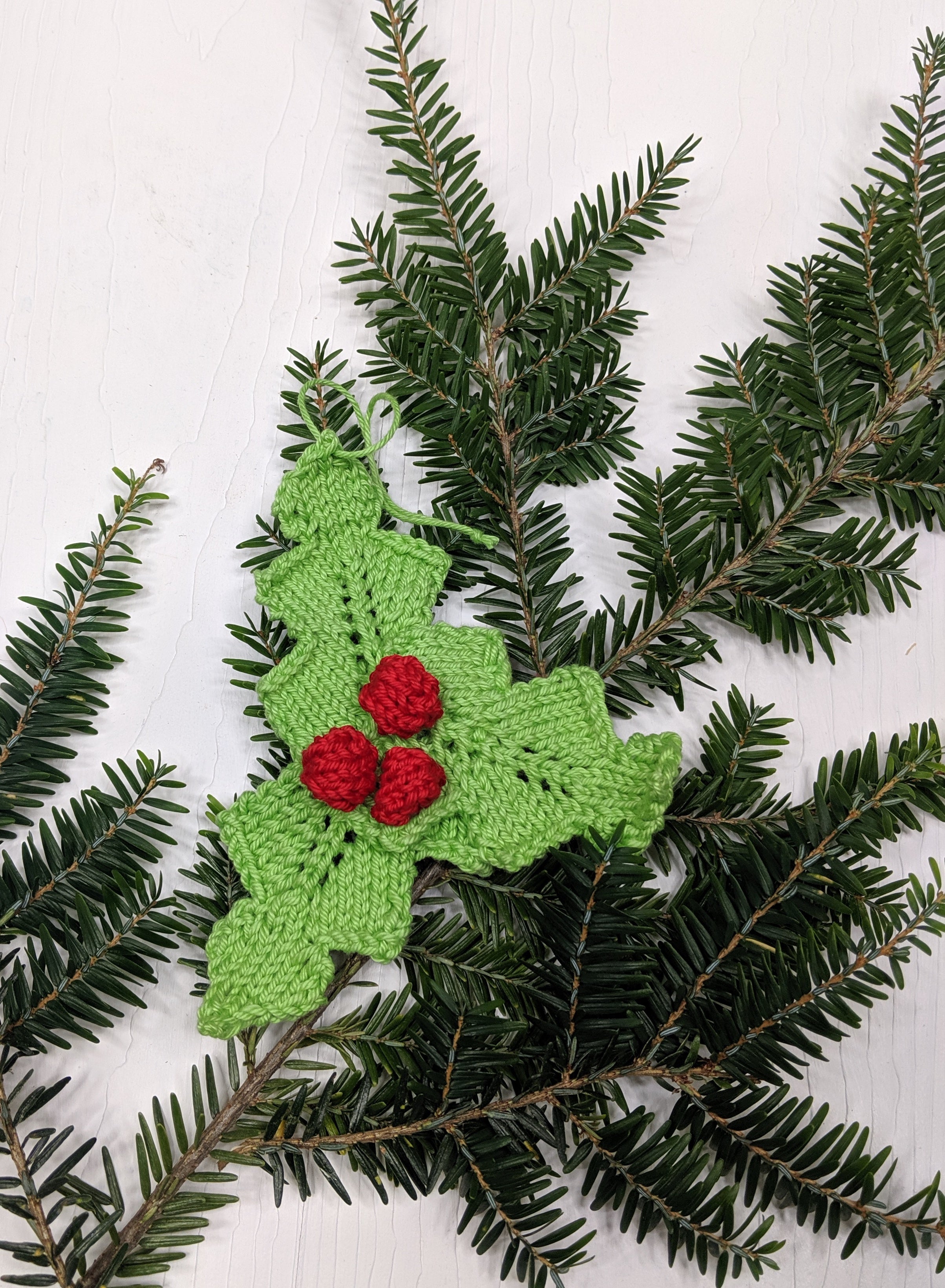 Knit Holly Ornament Pattern – Easy Christmas Knitting Pattern for ...