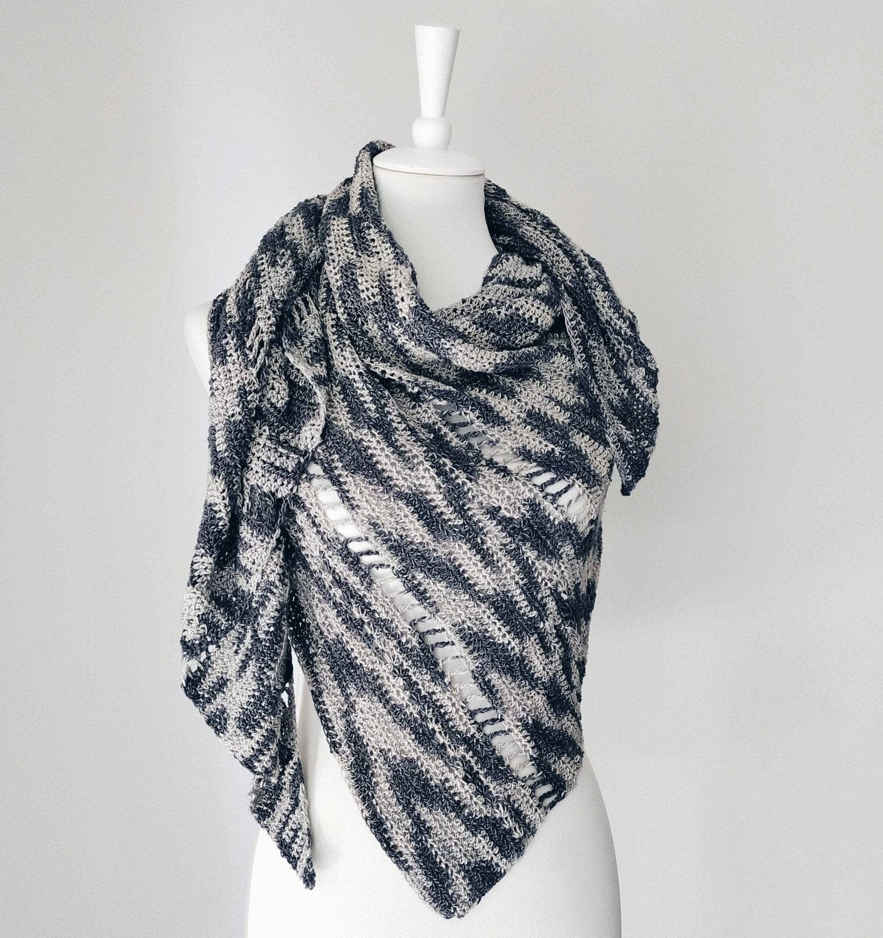 Star Stitch Lace Weight Shawl Pattern | Darn Good Yarn